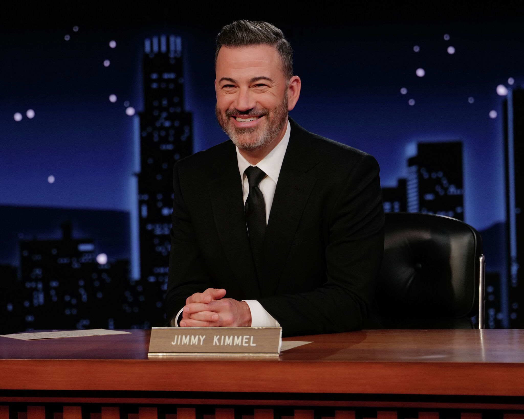 Gov. Abbott praises Sinclair on Jimmy Kimmel decision