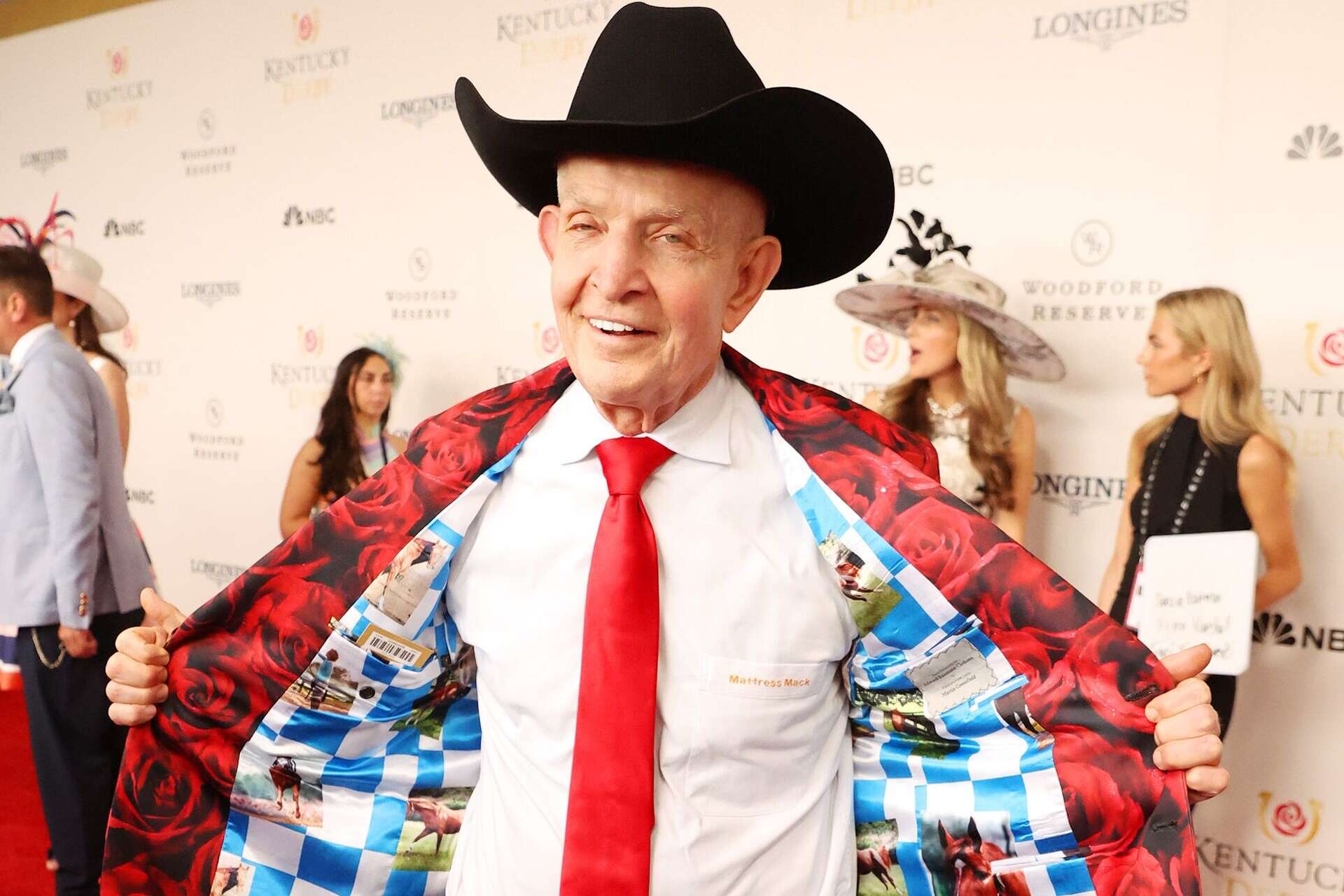 Mattress Mack sells prize horse as he exits horse racing