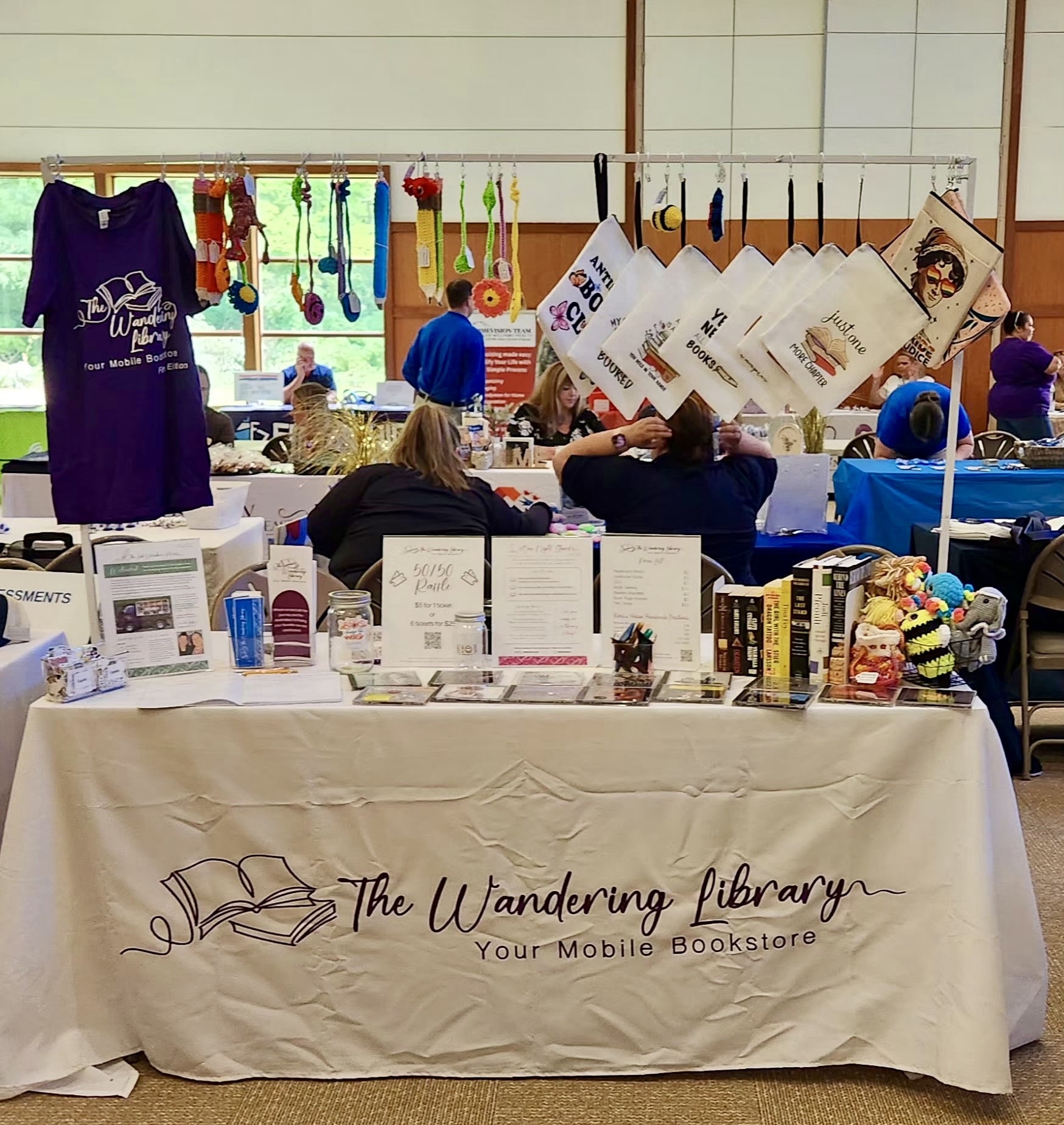 Nonprofit bookstore pop-up brings free books to Danbury area