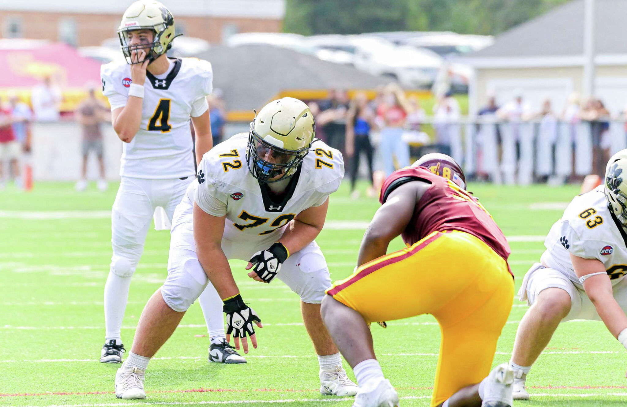 CT football star lineman Tim O'Malley leads Hand to CIAC SS final