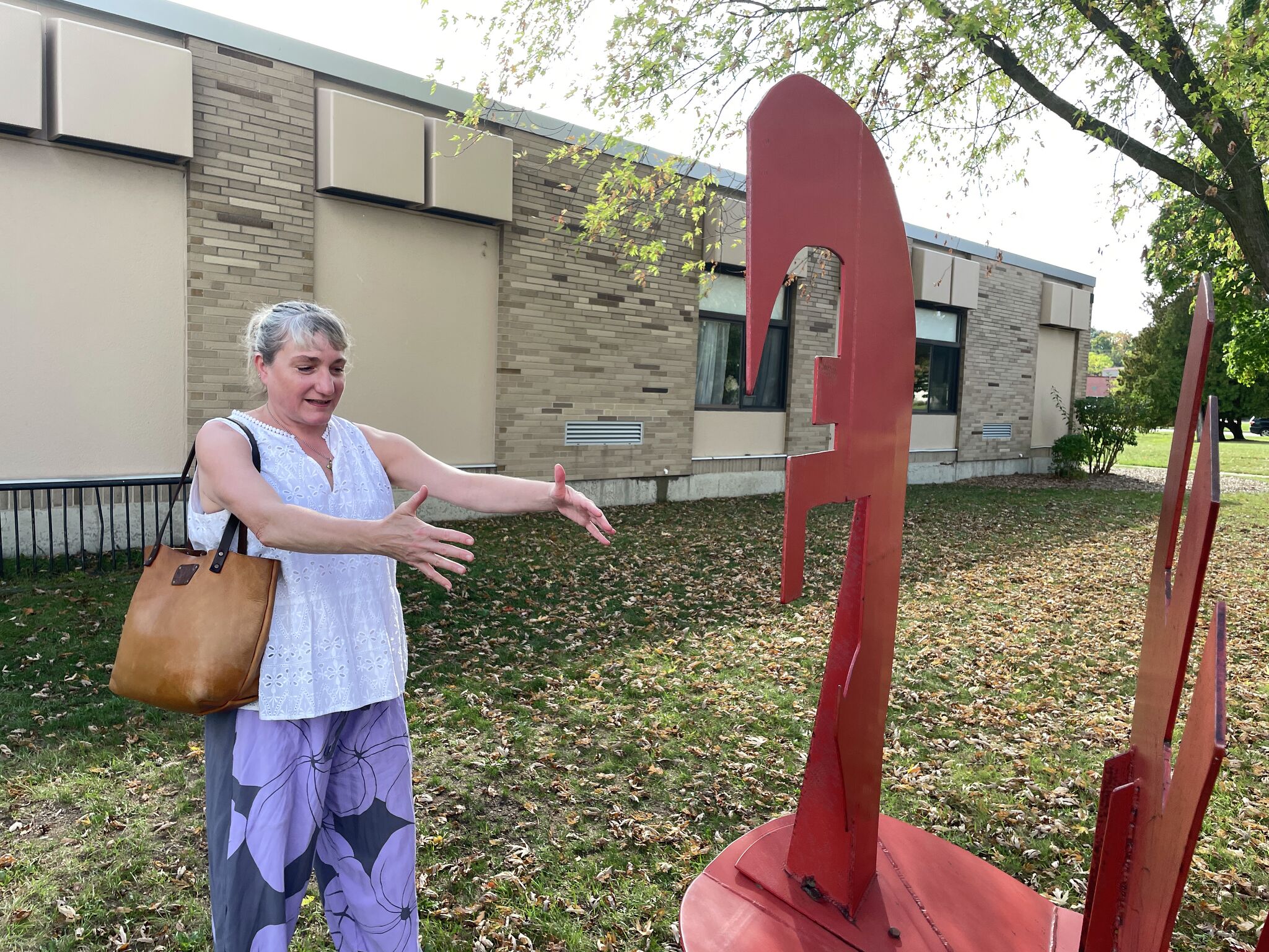 Former student's 1991 art piece stands at Big Rapids Middle School