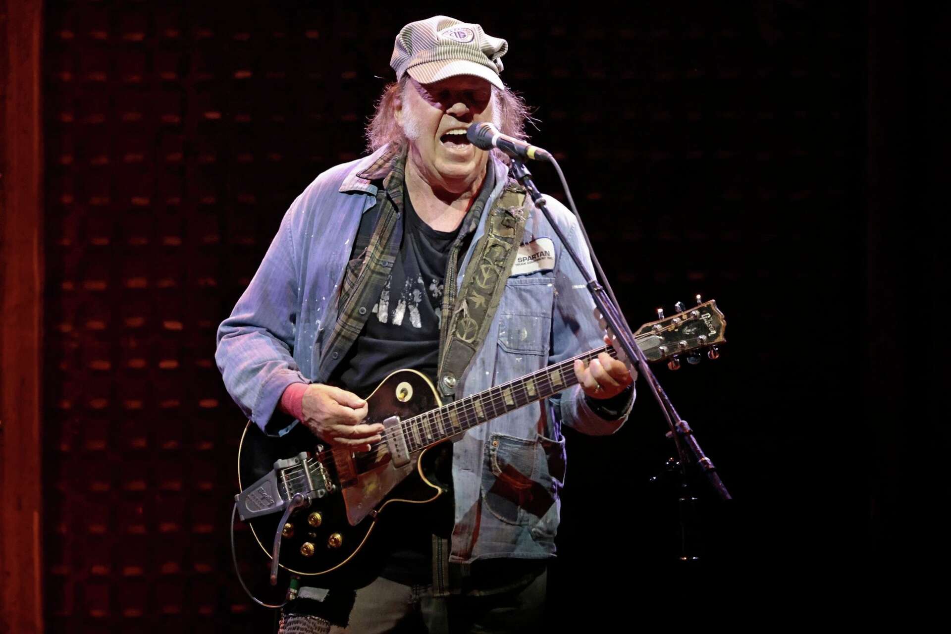 Neil Young, Lana Del Rey, Beck to play Harvest Moon benefit