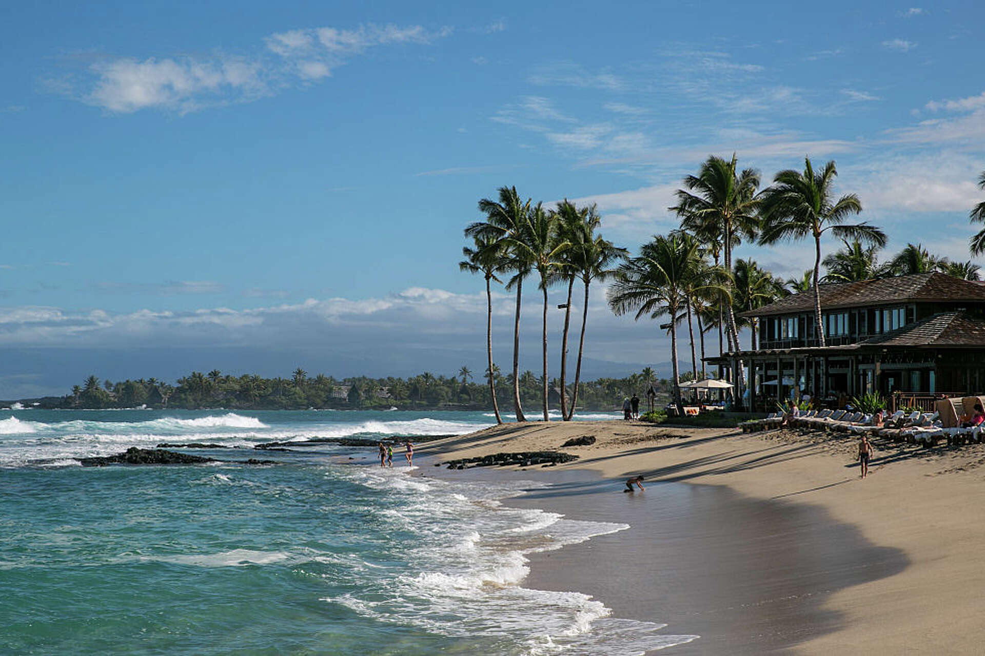 Billionaire Michael Dell buys nearly 500 acres of Hawaii land