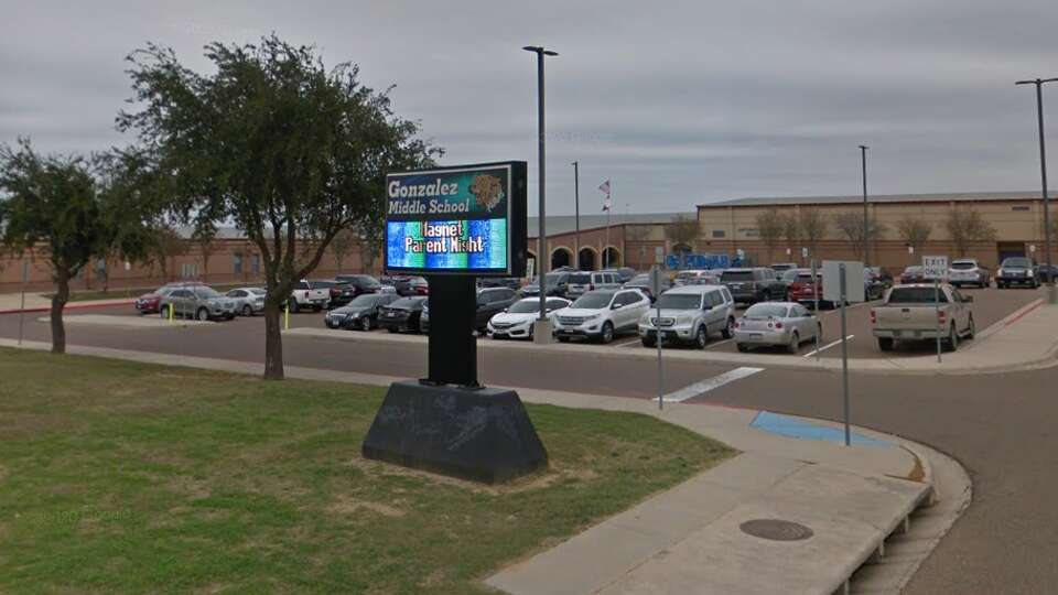 UISD hosts special education parent meeting at Gonzalez Middle School