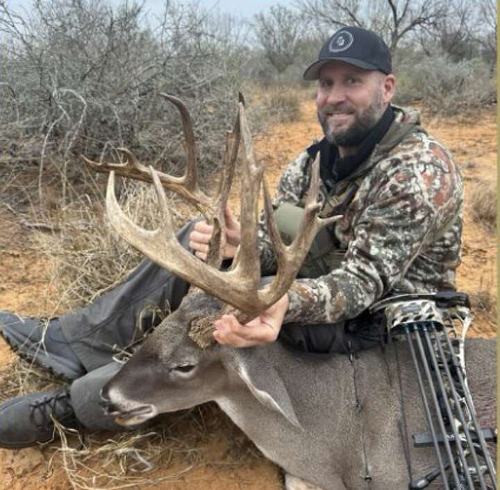 Former Steelers QB Ben Roethlisberger wins Laredo hunting contest