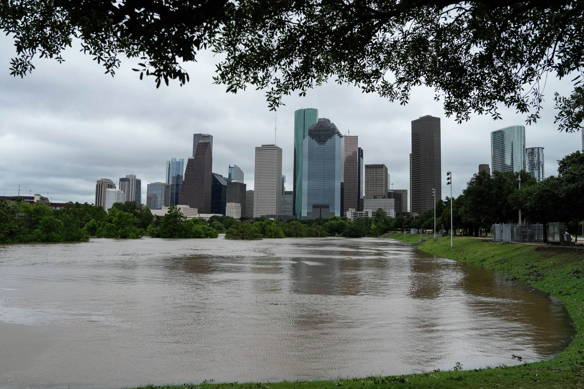 6th body found in Houston bayou, fueling serial filler speculation