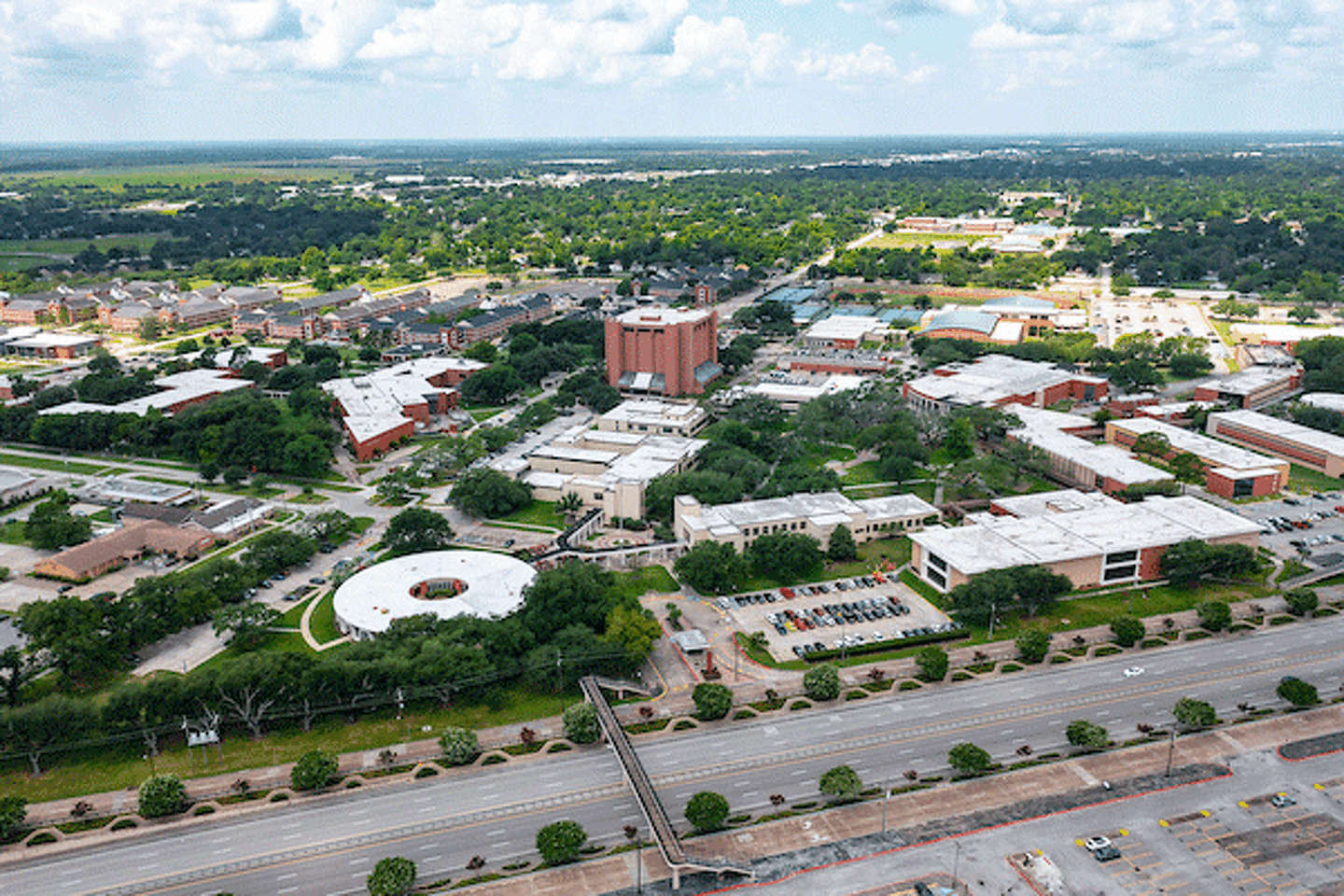 U.S. News 2026 Texas college rankings: Rice leads list