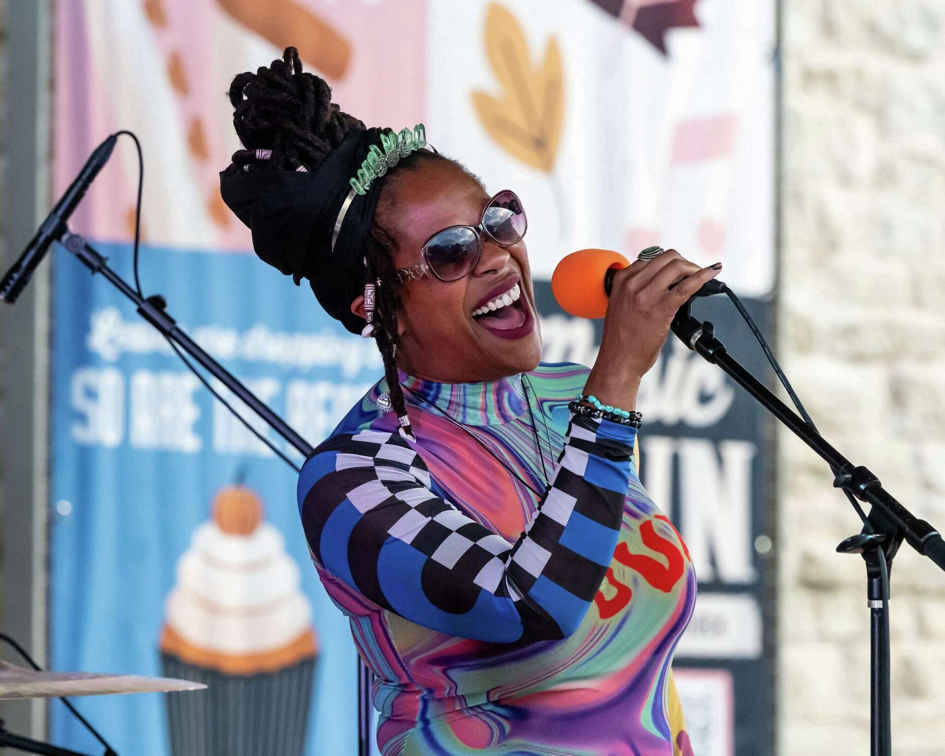 Rochelle and the Sidewinders kick off Round Rock's weekly music series