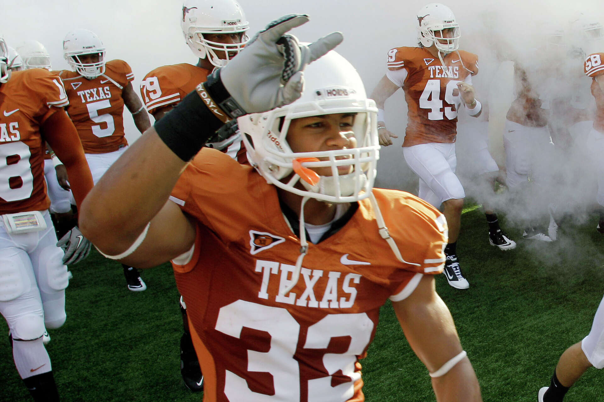 Former Texas football LB Jordan Hicks reflects on NFL retirement