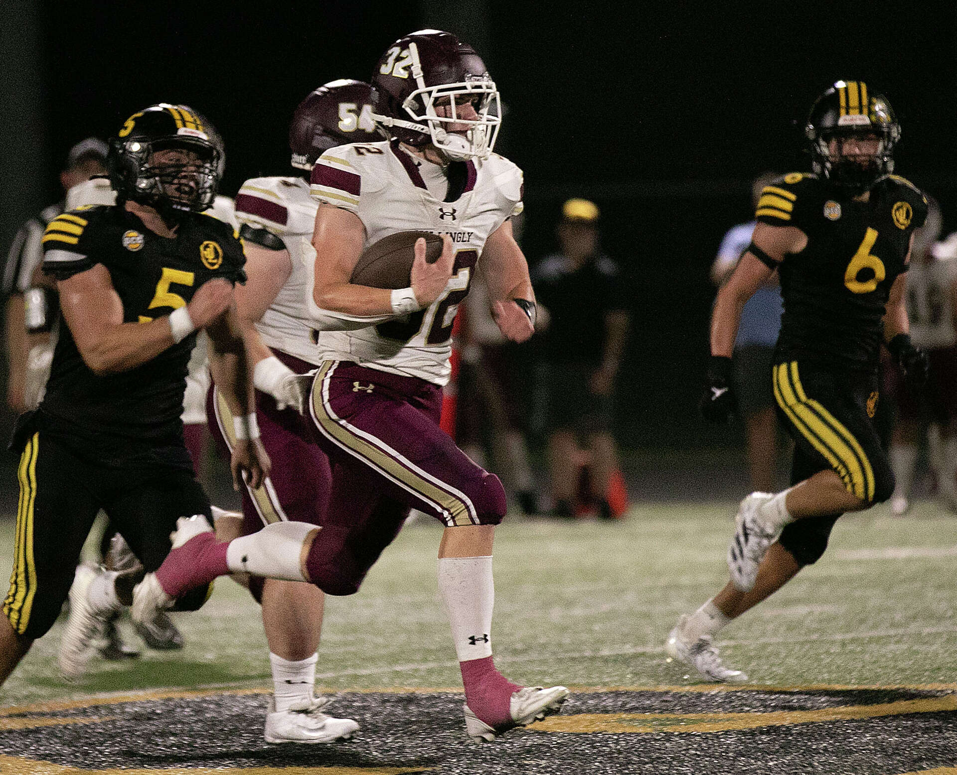 CT high school football by the numbers for Thanksgiving 2025