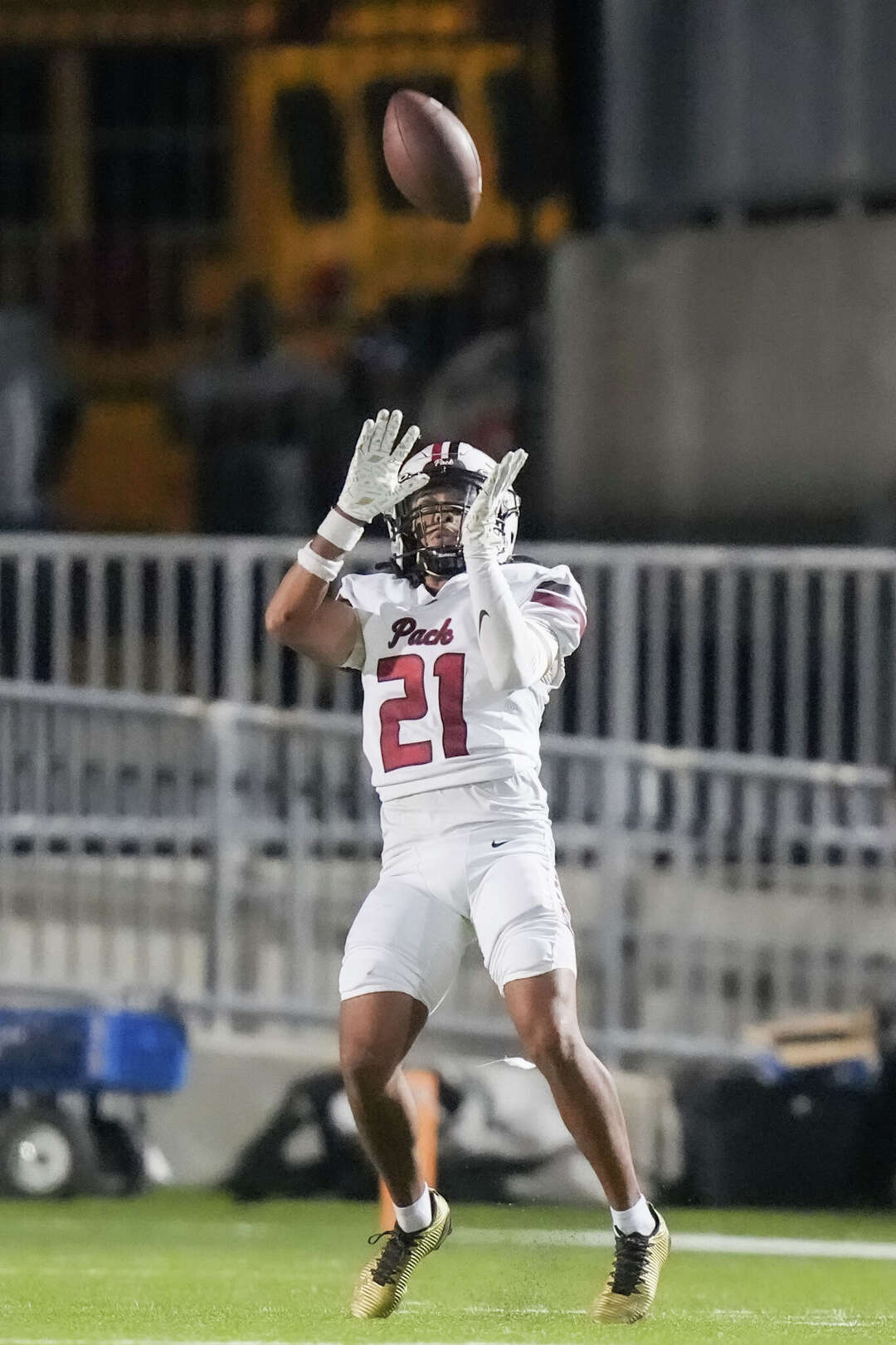 UIL football: Weiss scores 41 straight to beat rival Hendrickson