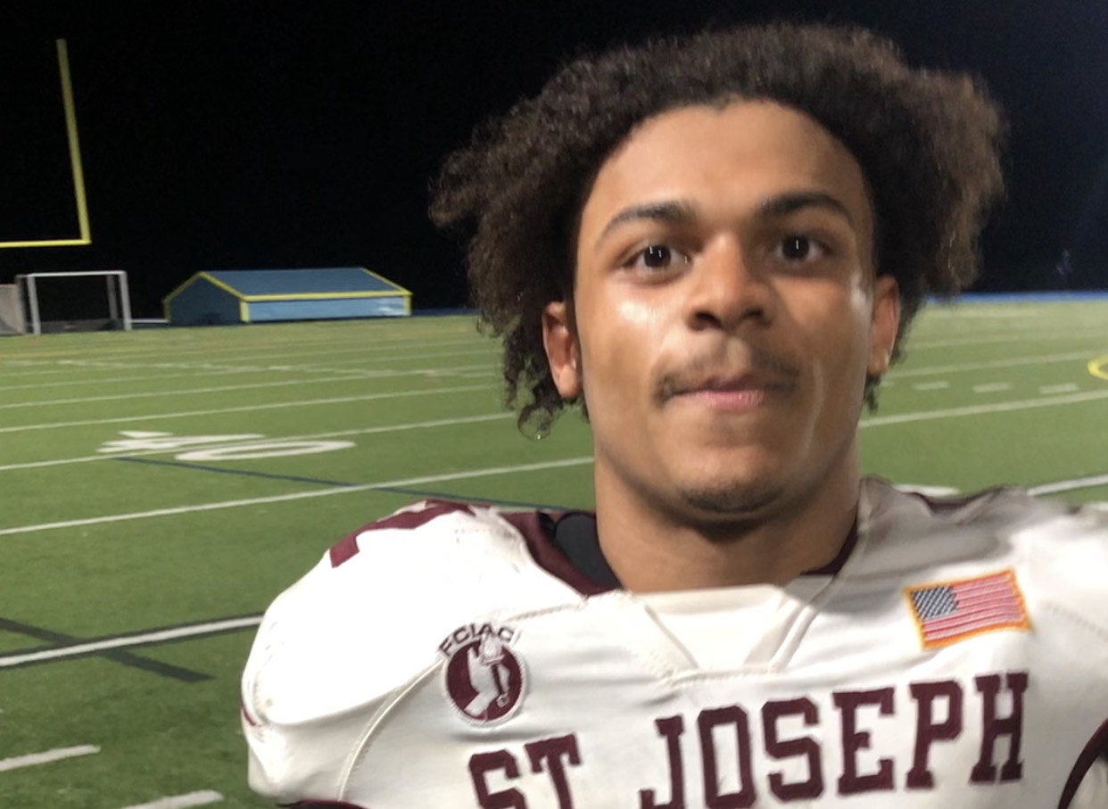 St. Joseph high school football defeats Southington on late touchdown