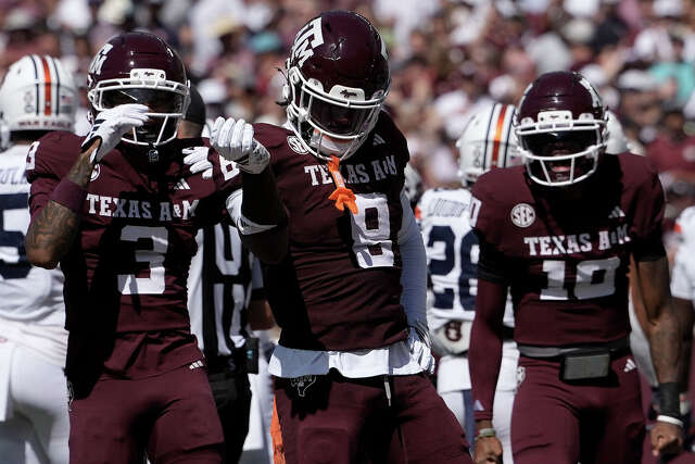 Updating Texas A&M Aggies rankings in college polls ahead of Week 6