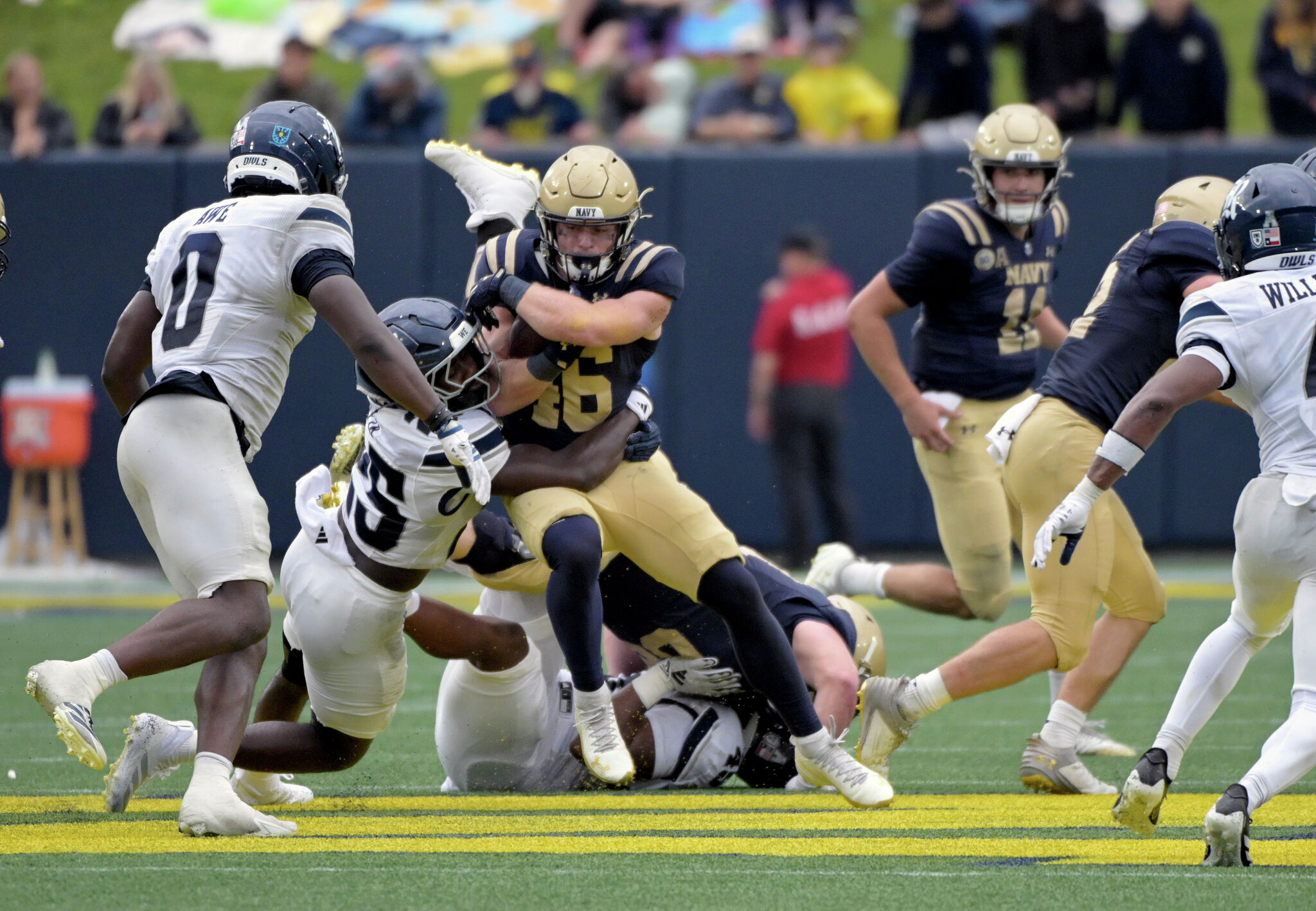 Rice's late rally falls short as Navy rides ground game to win