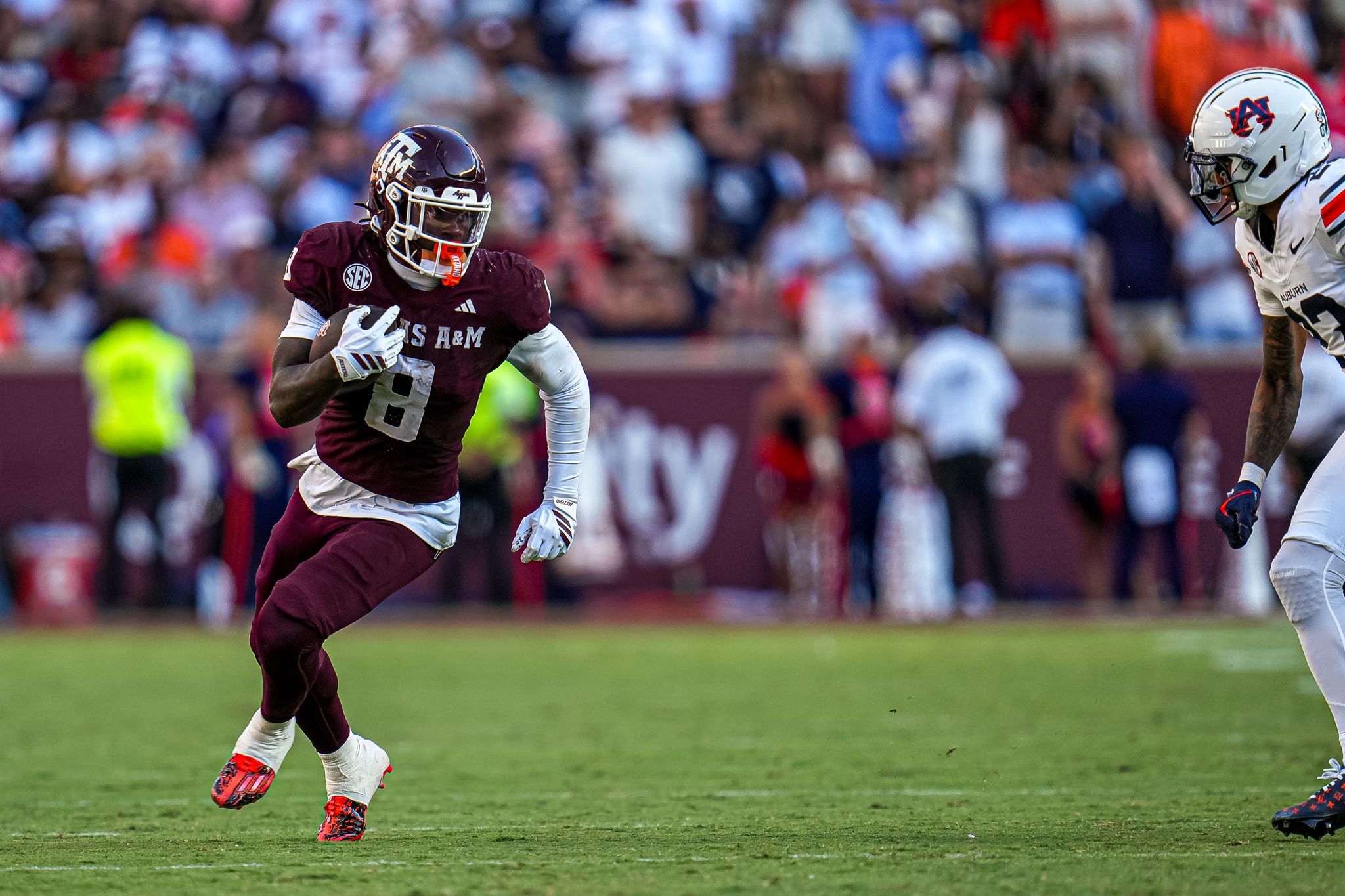 Le'Veon Moss injury update: RB out in Texas A&M vs Missouri