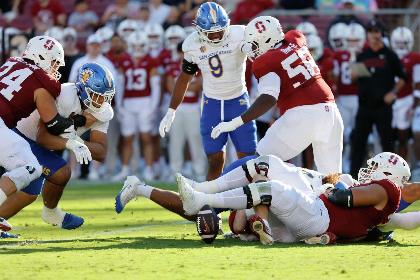 Stanford's TD with 19 seconds left secures victory over San Jose State