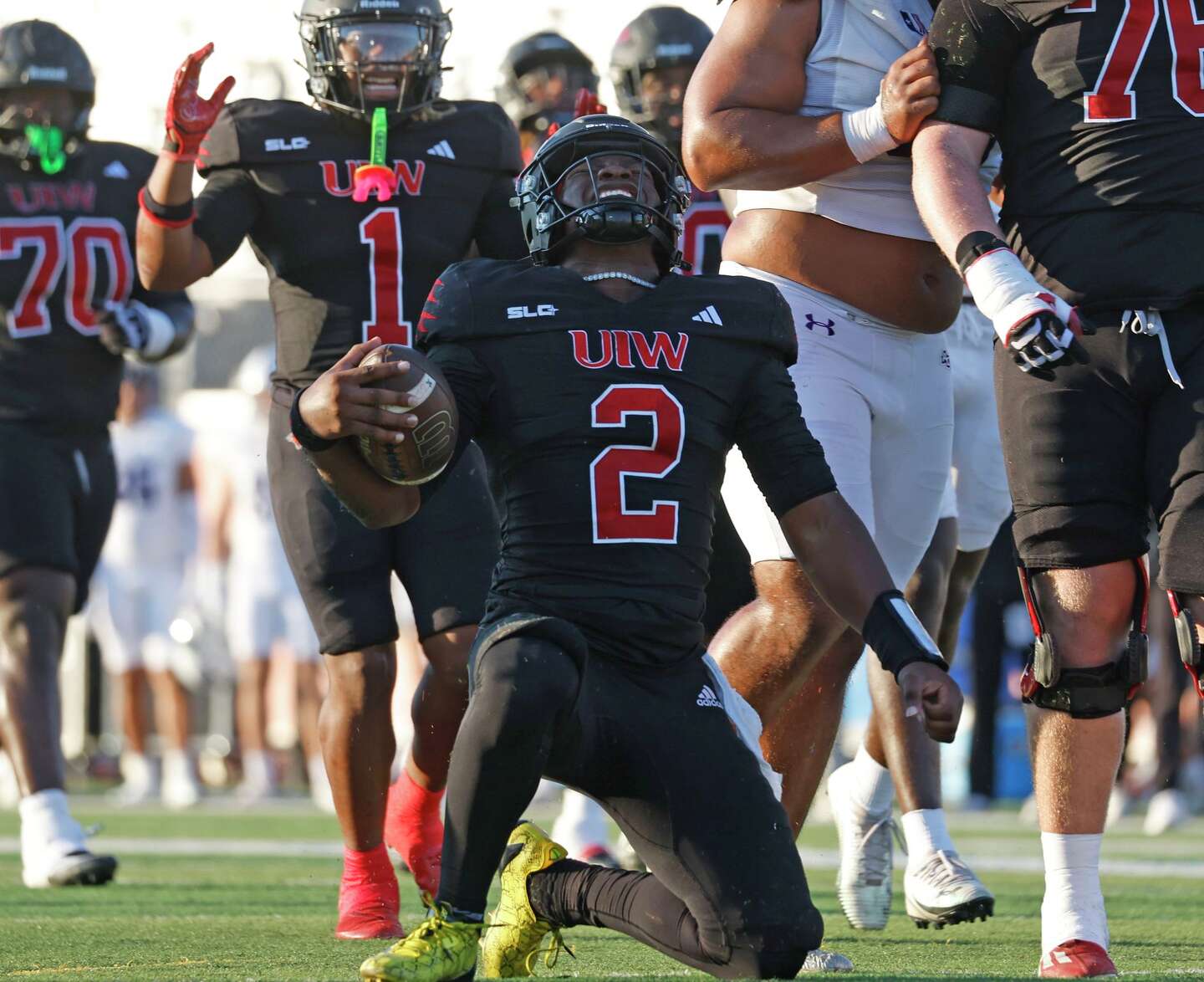 UIW football snaps two-game skid with victory over Abilene Christian