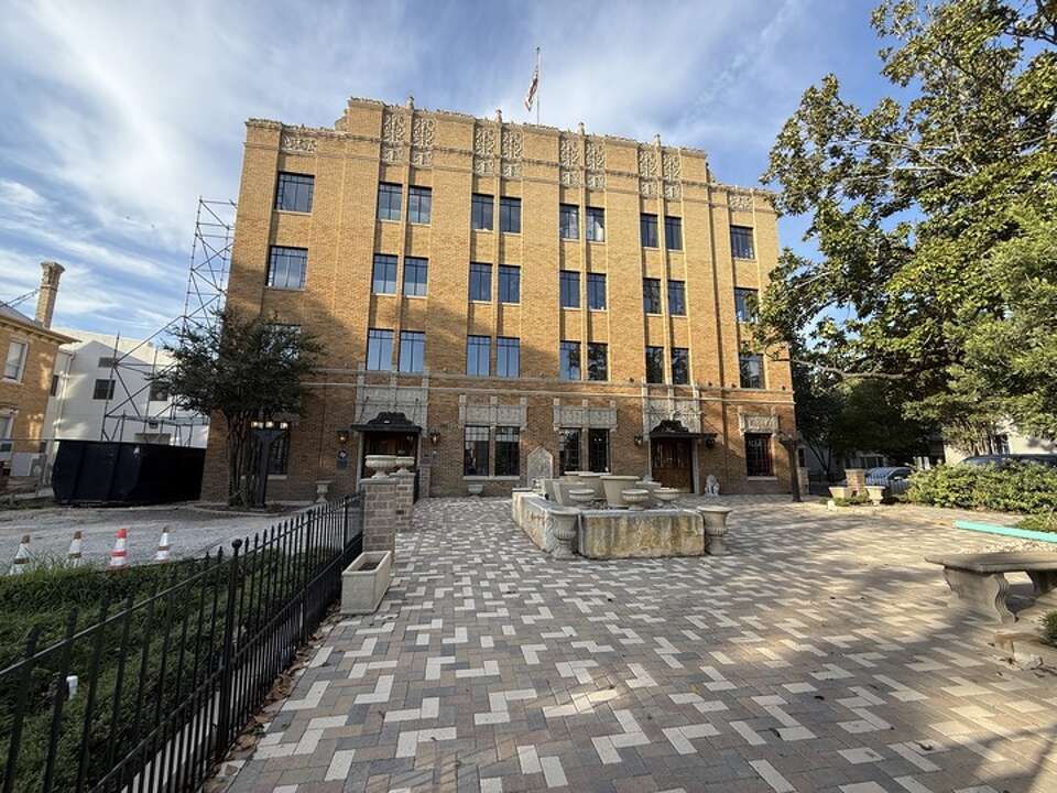 Faust Hotel nears $4.5M renovation comeback in Texas