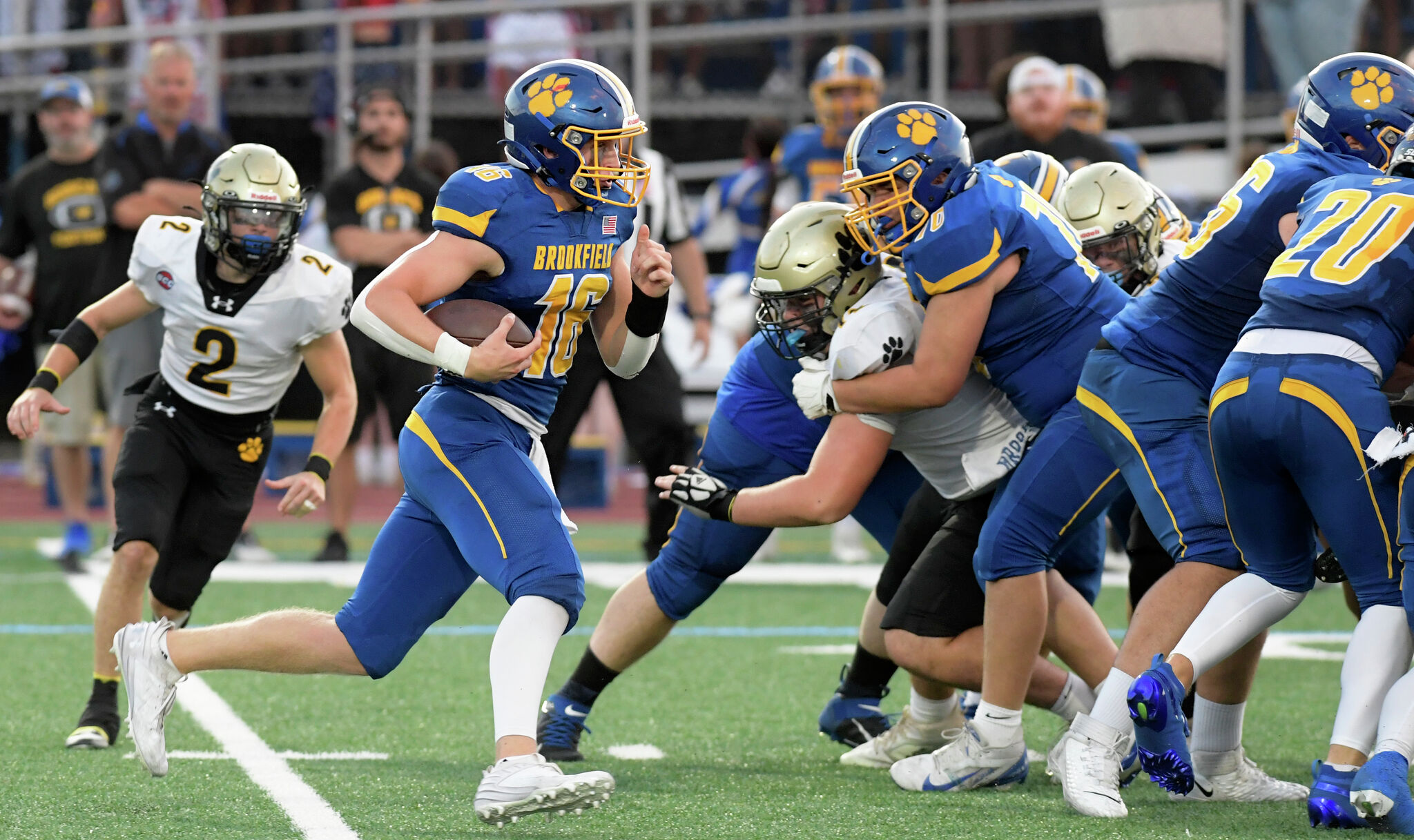 CIAC football playoffs 2025: Recap from CIAC semifinal games
