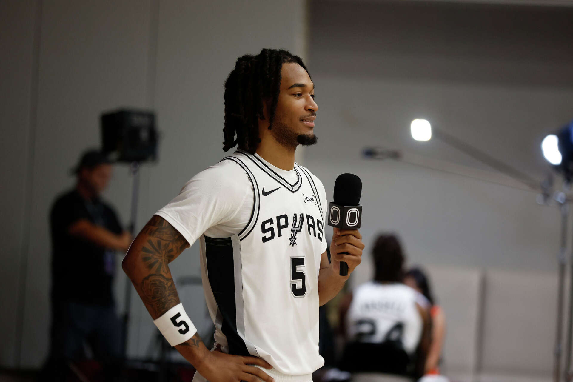 Spurs see no reason to rush Stephon Castle's return