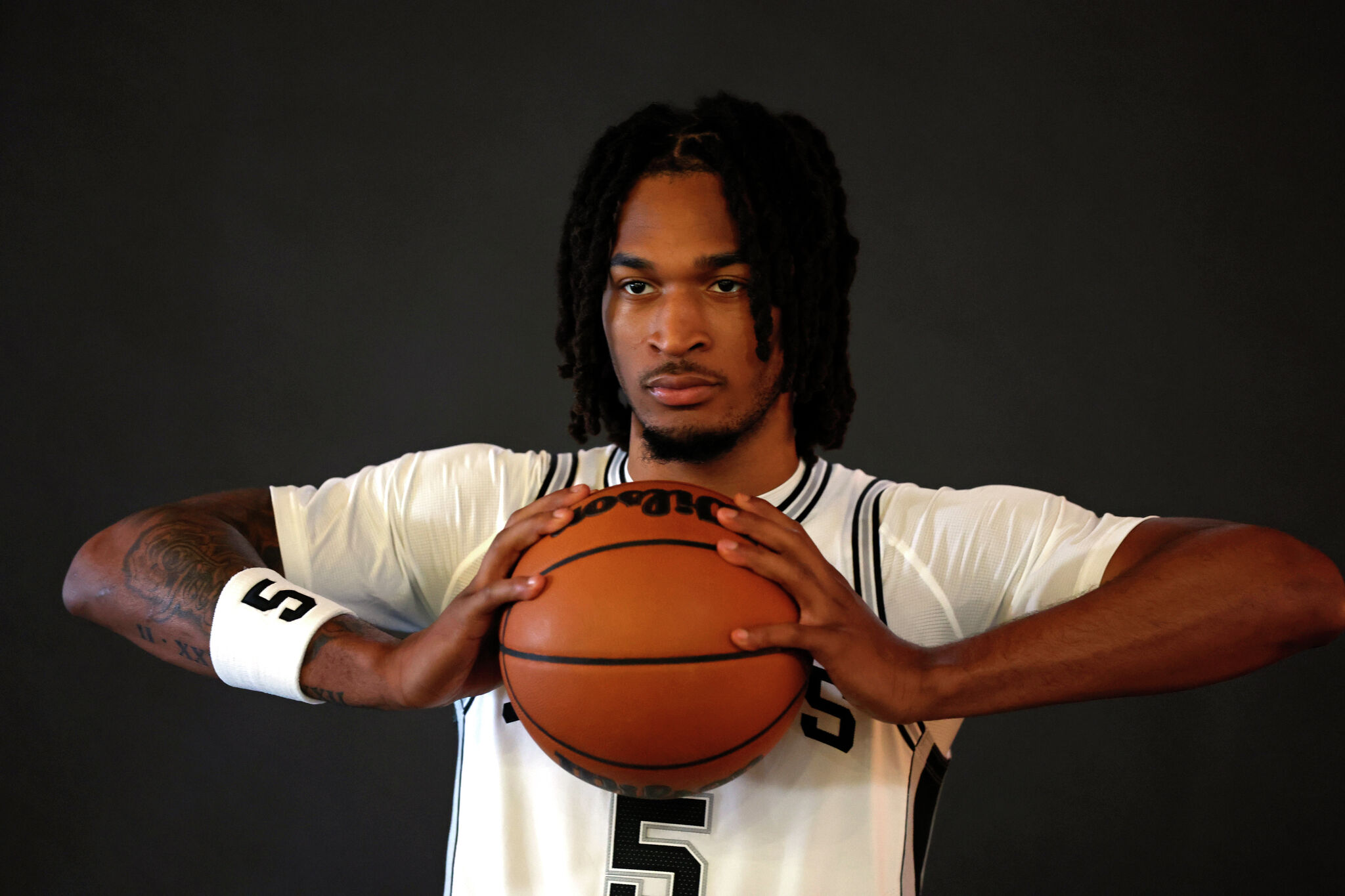 Injuries put Spurs' backcourt plans on hold