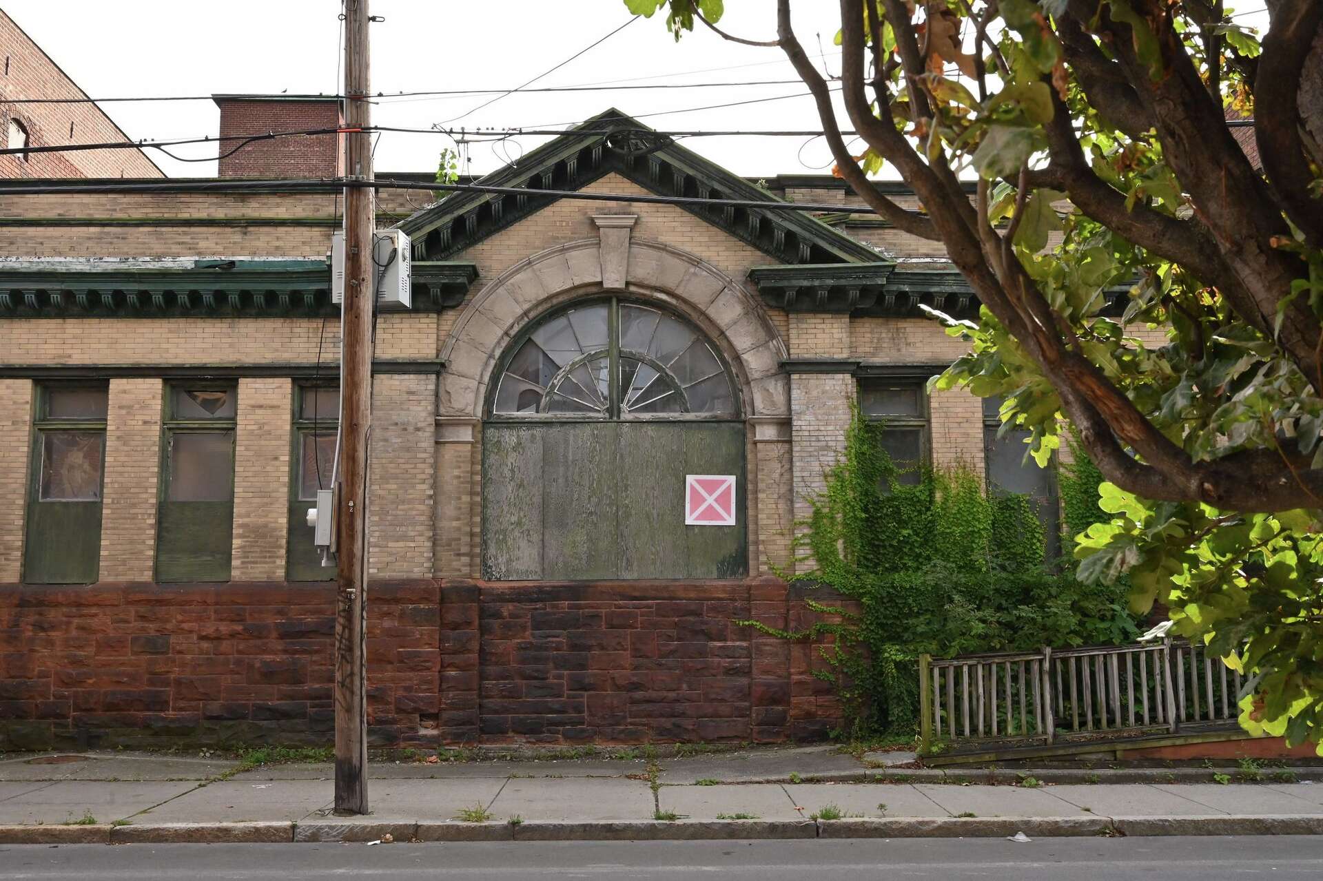 Bath House No. 2 Albany historic landmark for sale through city RFP
