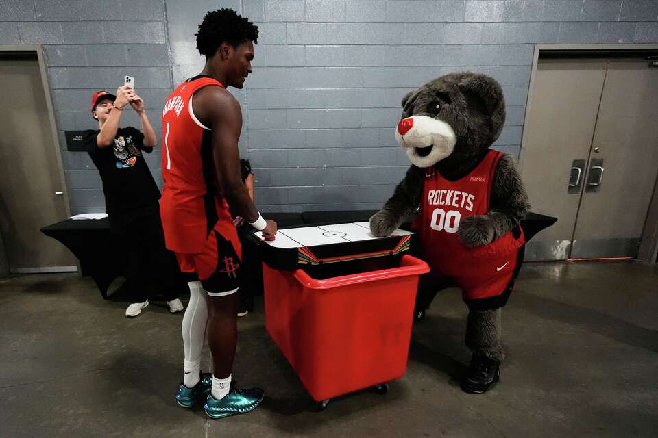 Houston Rockets' point guard plan: Committee to replace Fred VanVleet