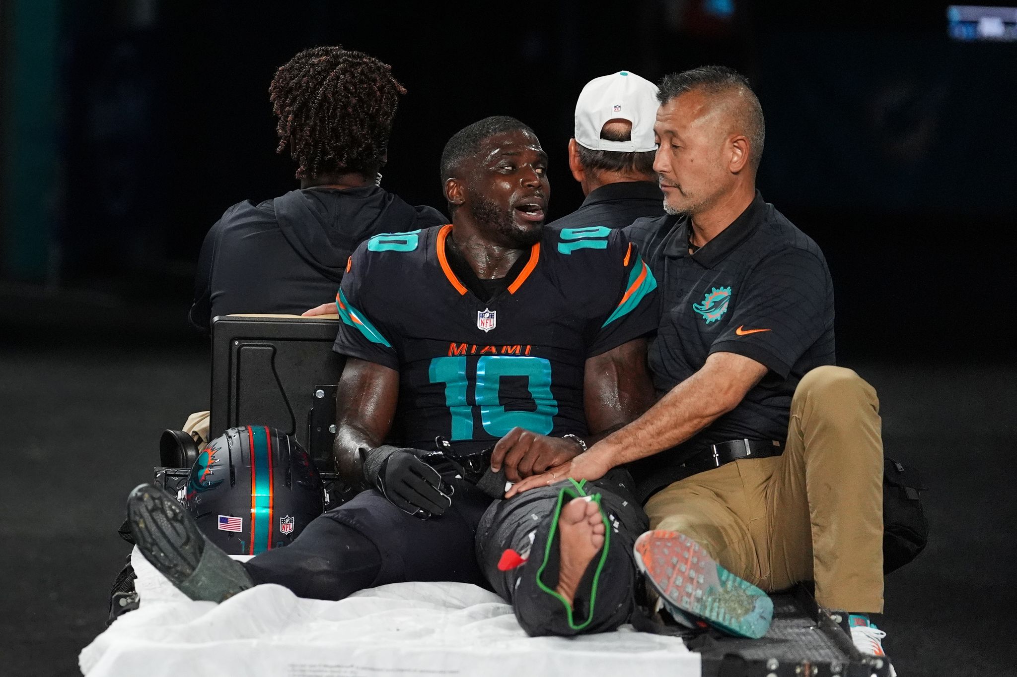 Dolphins preparing to move forward without Tyreek Hill after the star's season-ending knee injury