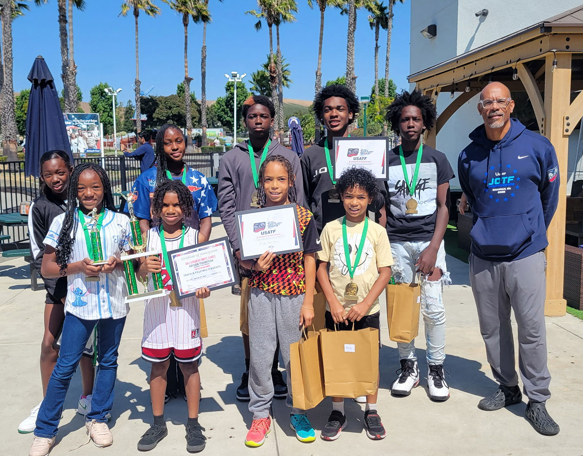 Oakland: On The Right Track: East Oakland Athletes Compete In Junior ...