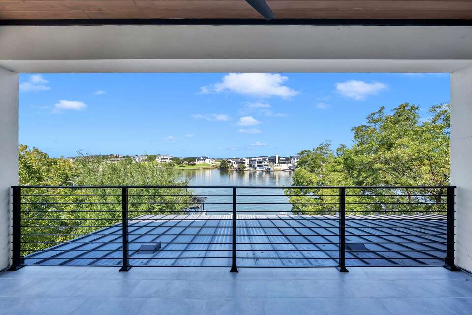 $4M Lake LBJ luxury waterfront mansion raffled for $10