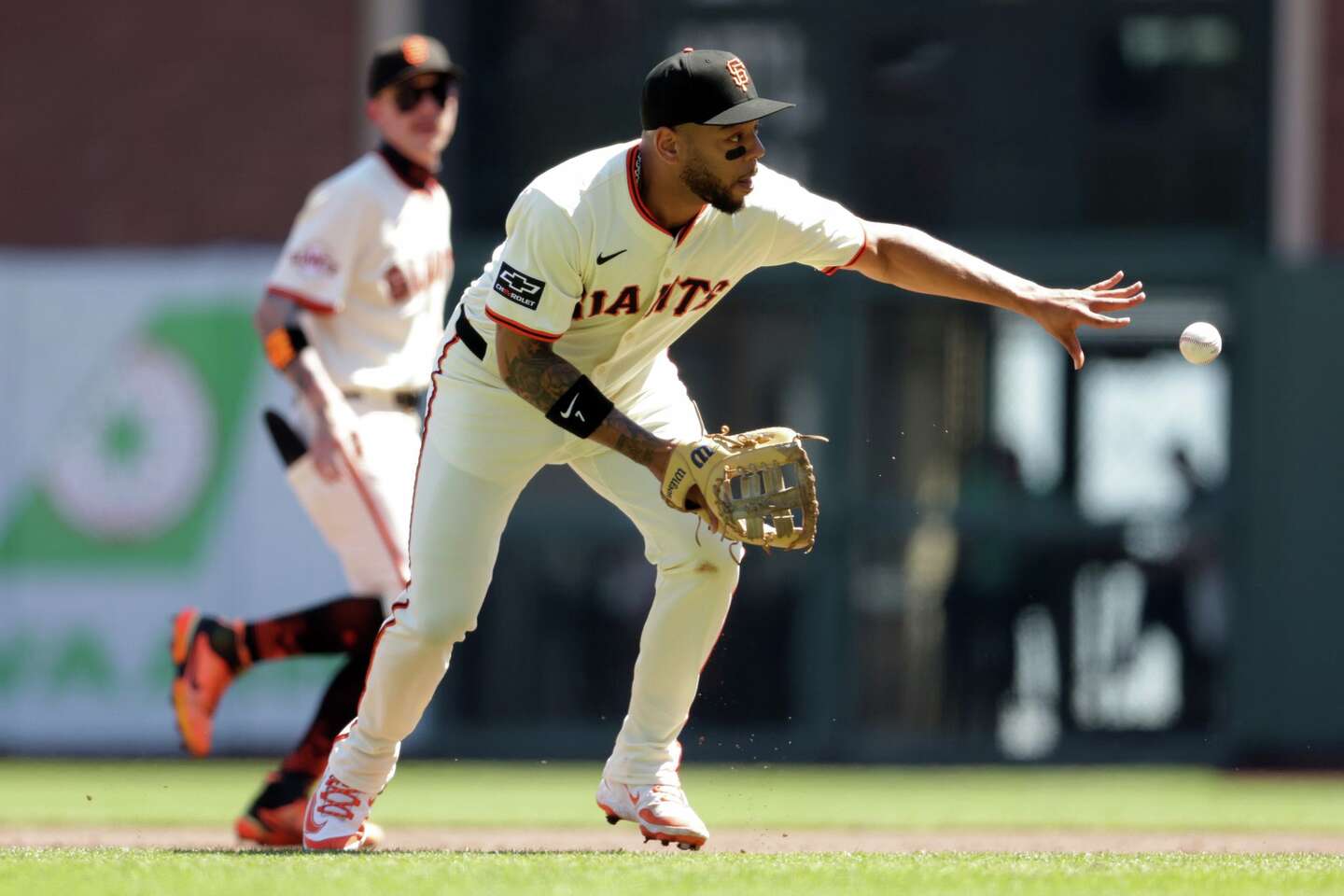 Will Giants bring back free agents Justin Verlander, Wilmer Flores?