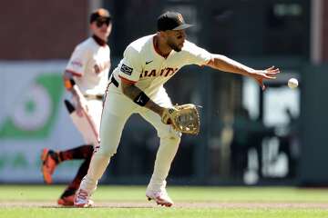 Will Giants bring back free agents Justin Verlander, Wilmer Flores?