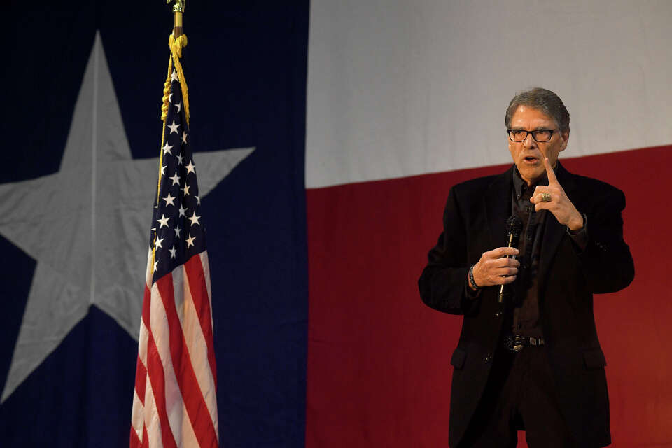 Rick Perry's Fermi America makes splashy debut as a public company