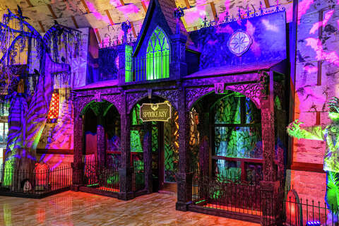 Mohegan Sun 'Spookeasy' pop-up bar opens with spooky cocktails