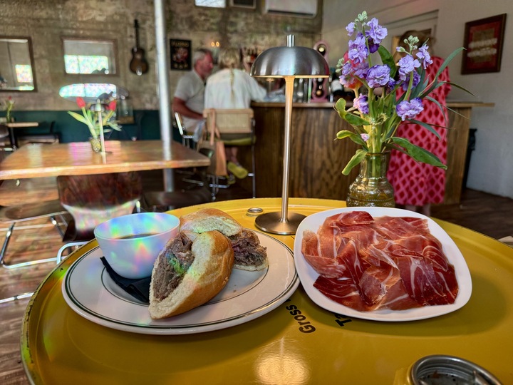 Reddit users discuss overrated San Antonio restaurants