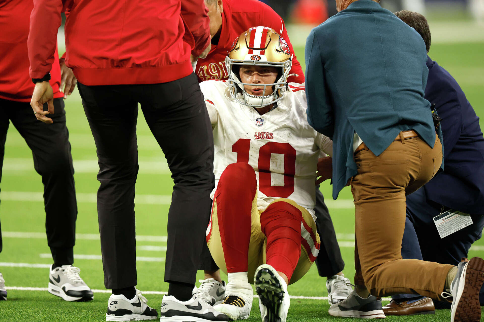 Ex-NFL ref says 49ers-Rams crew missed call on pivotal Mac Jones hit