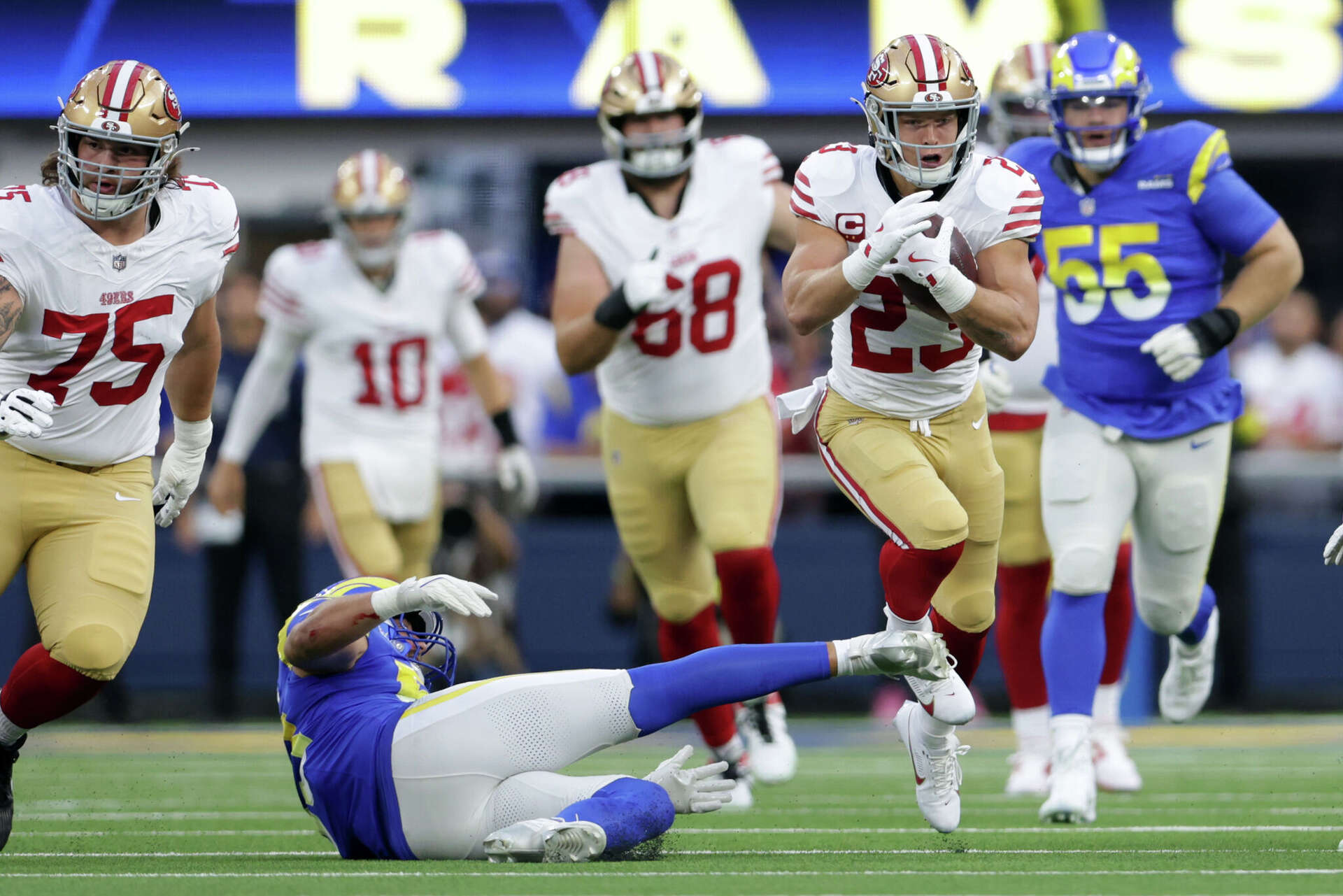 49ers pull off OT win over Rams behind epic effort, Mac Jones now 3-0