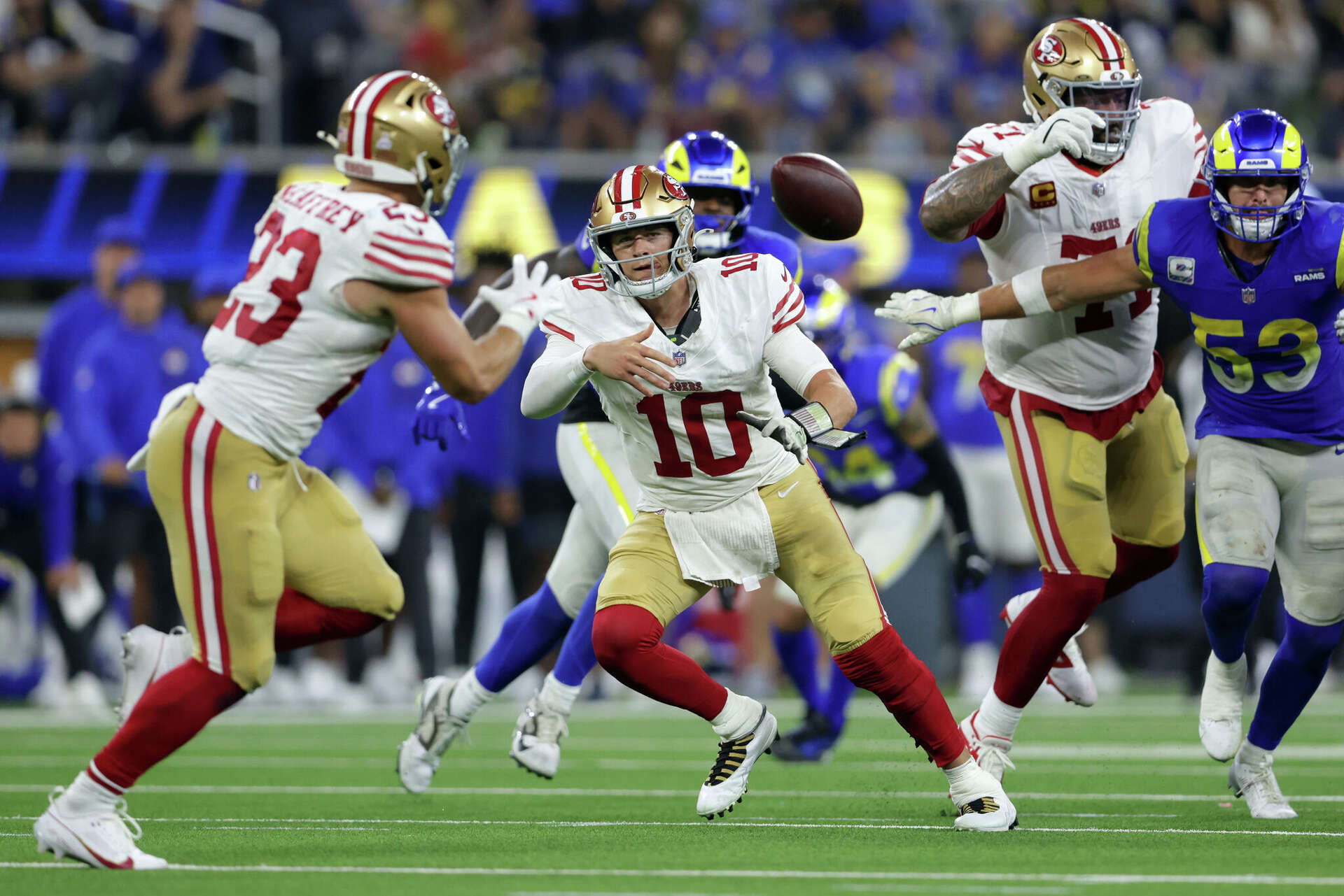 Has another Mac Jones win fired up a new QB controversy for the 49ers?
