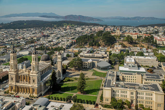 Bay Area university warns over man using Meta AI glasses on campus