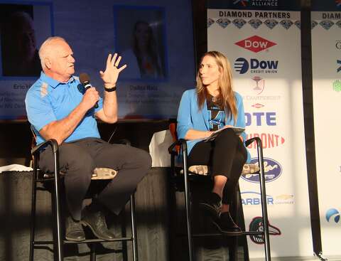 Eric Hipple shares mental health tips at Wake-Up Midland