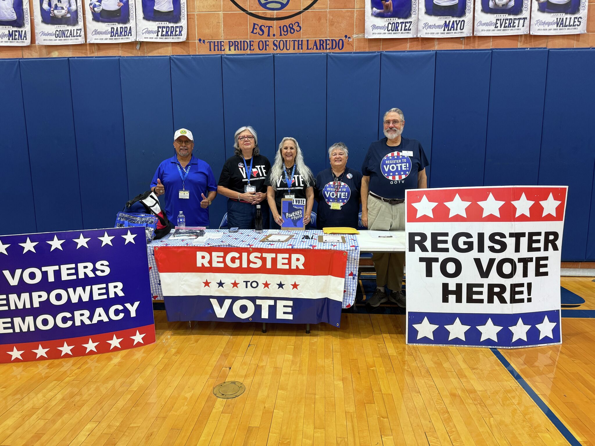 LISD launches voter registration drives at Cigarroa High School