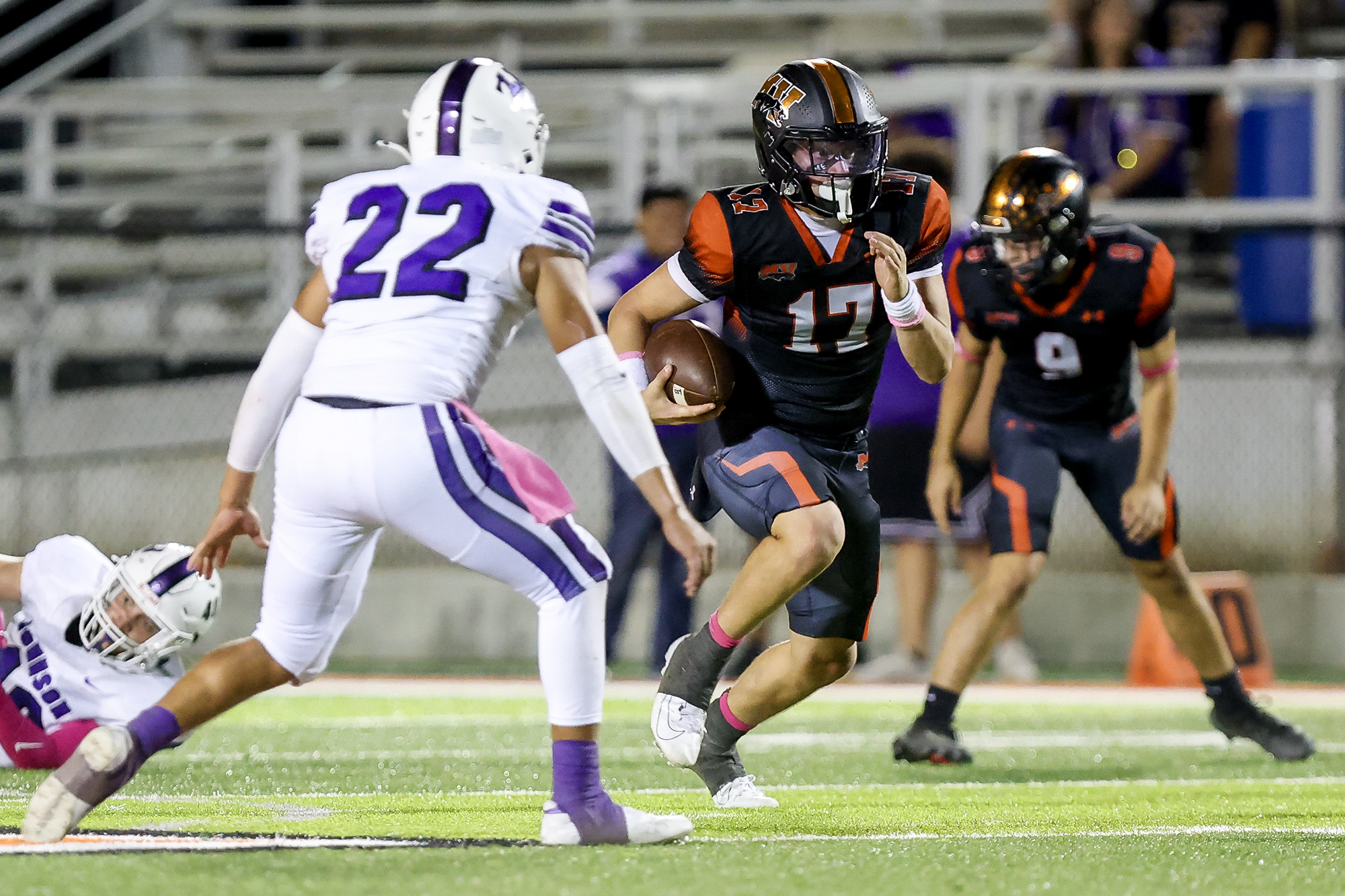 Medina Valley, Brandeis move into E-N 6A/5A Week 10 football rankings