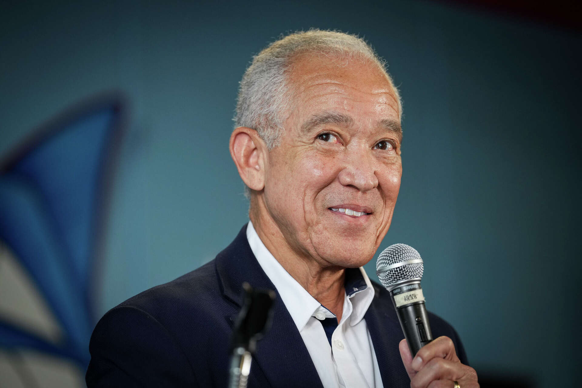 Mike Miles signals major power shift inside Houston ISD