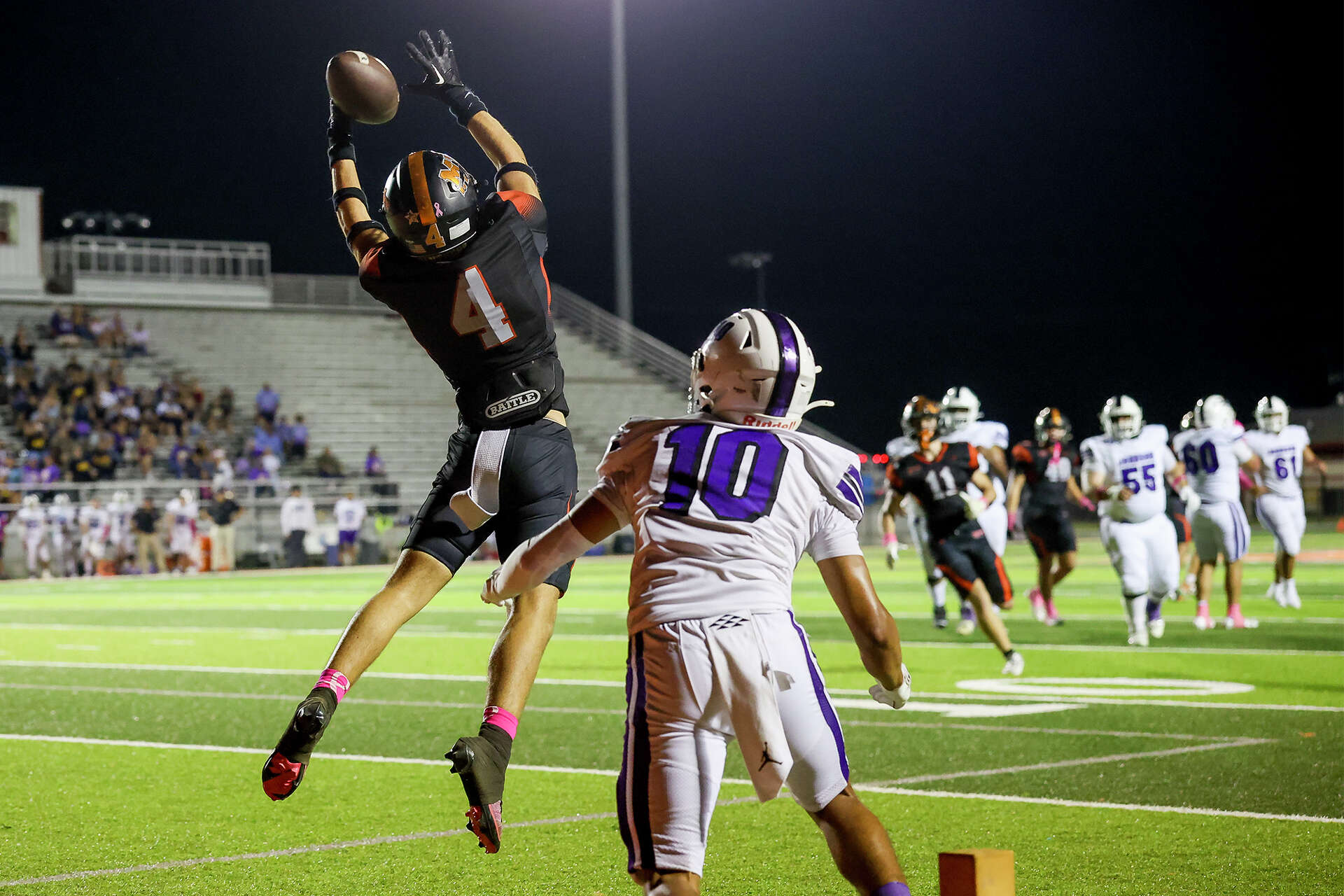 Medina Valley football on historic playoff run over Thanksgiving