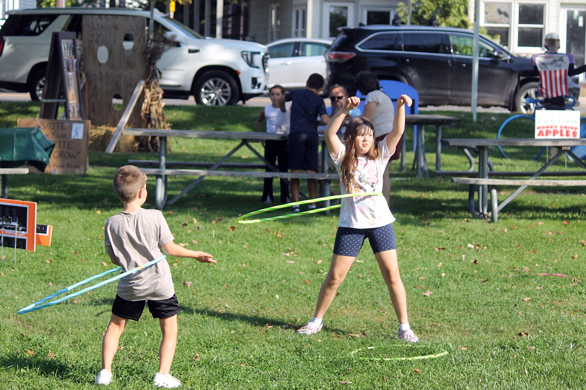 India scores 247 against Pakistan after captains avoid handshakes at ...