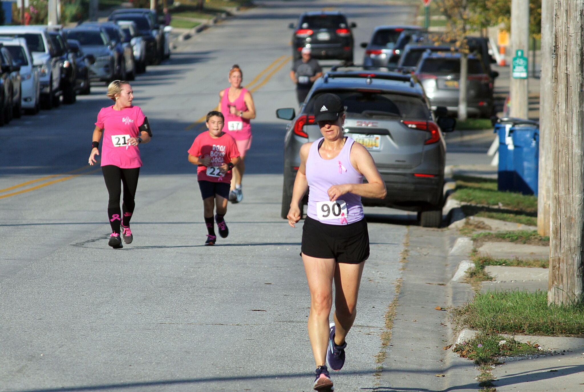 Manistee's Paint the Town Pink sees people running for a reason
