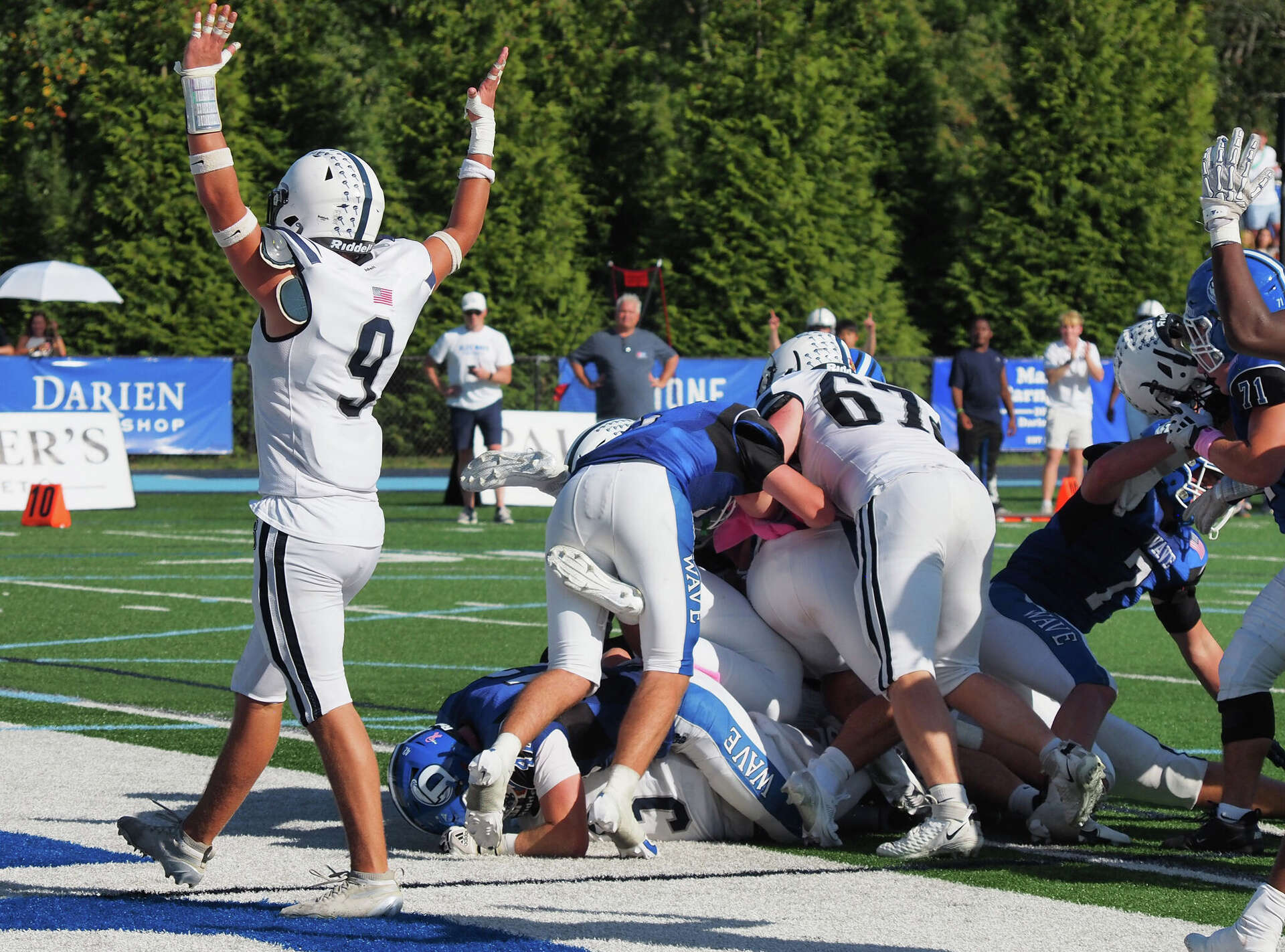 Staples football defeated Darien for the first time since 2012