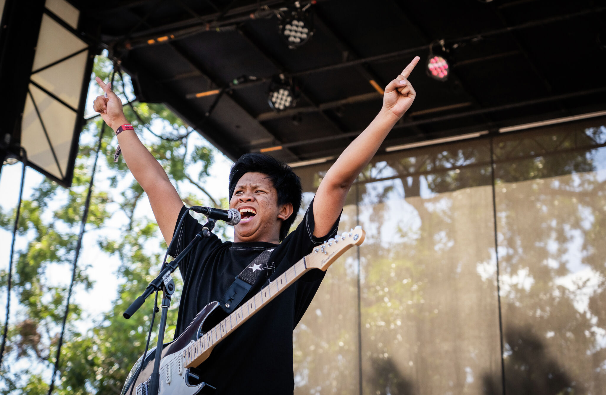 San Antonio band INOHA draws a crowd at Austin City Limits