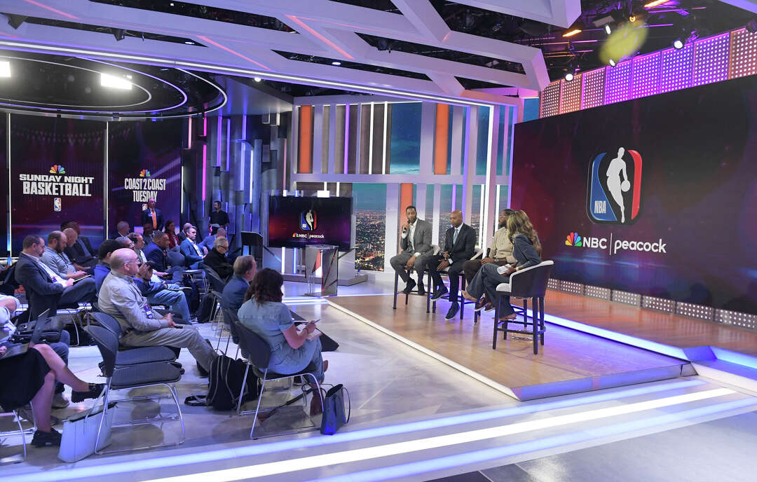 NBC Sports' CT NBA show features Carmelo Anthony, Vince Carter