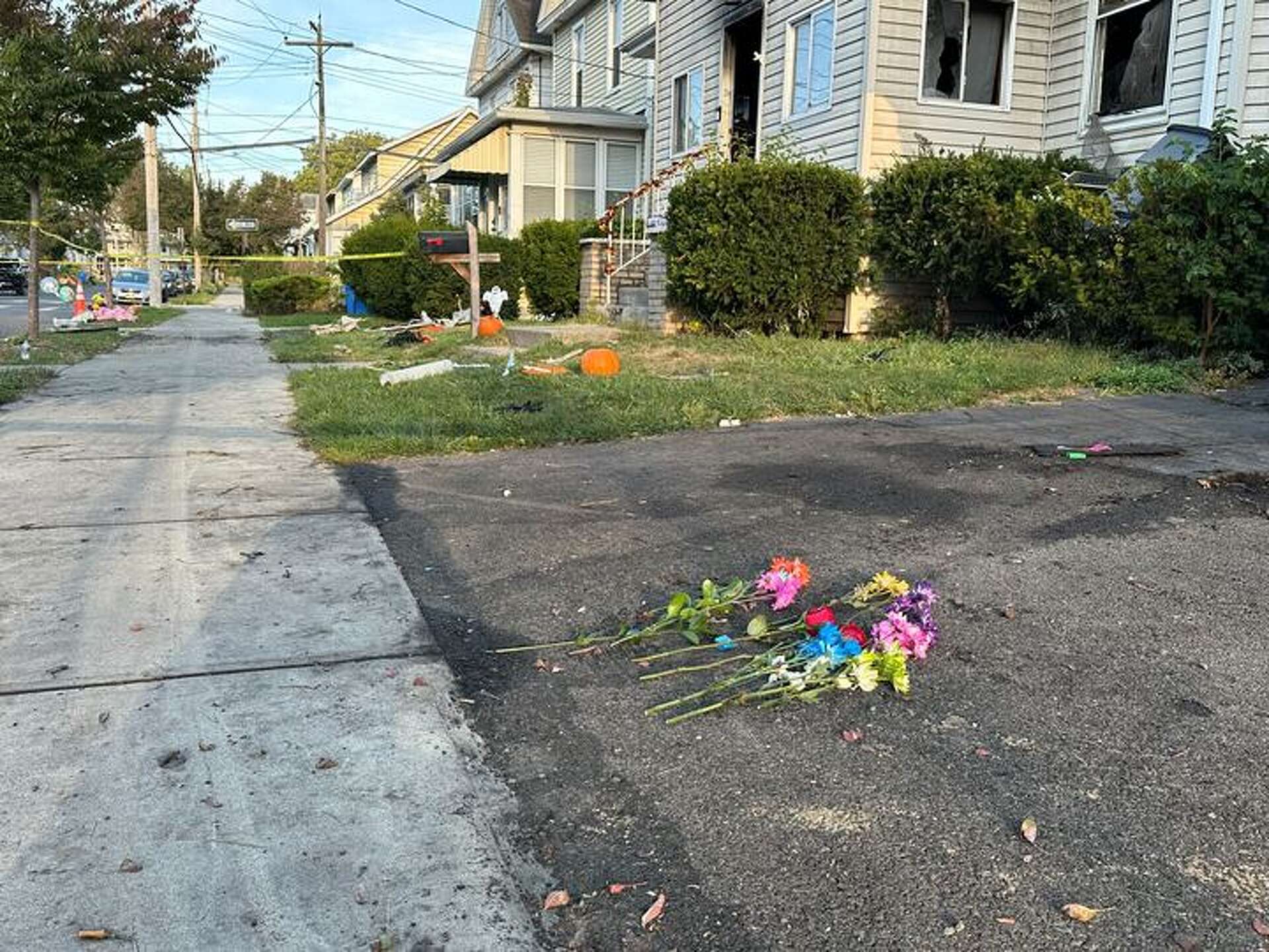 Chief: No cause yet for Albany fire that killed 5
